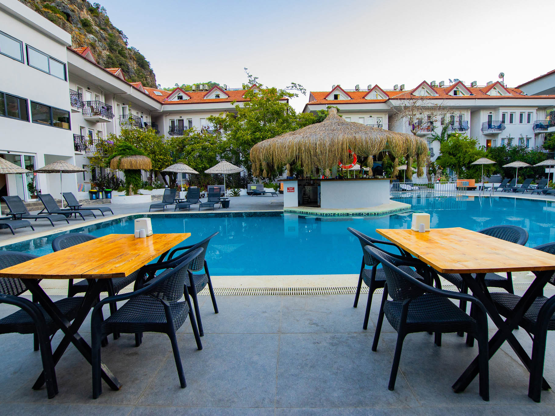 Akdeniz Beach Hotel ÖlüdenizRezervasyon