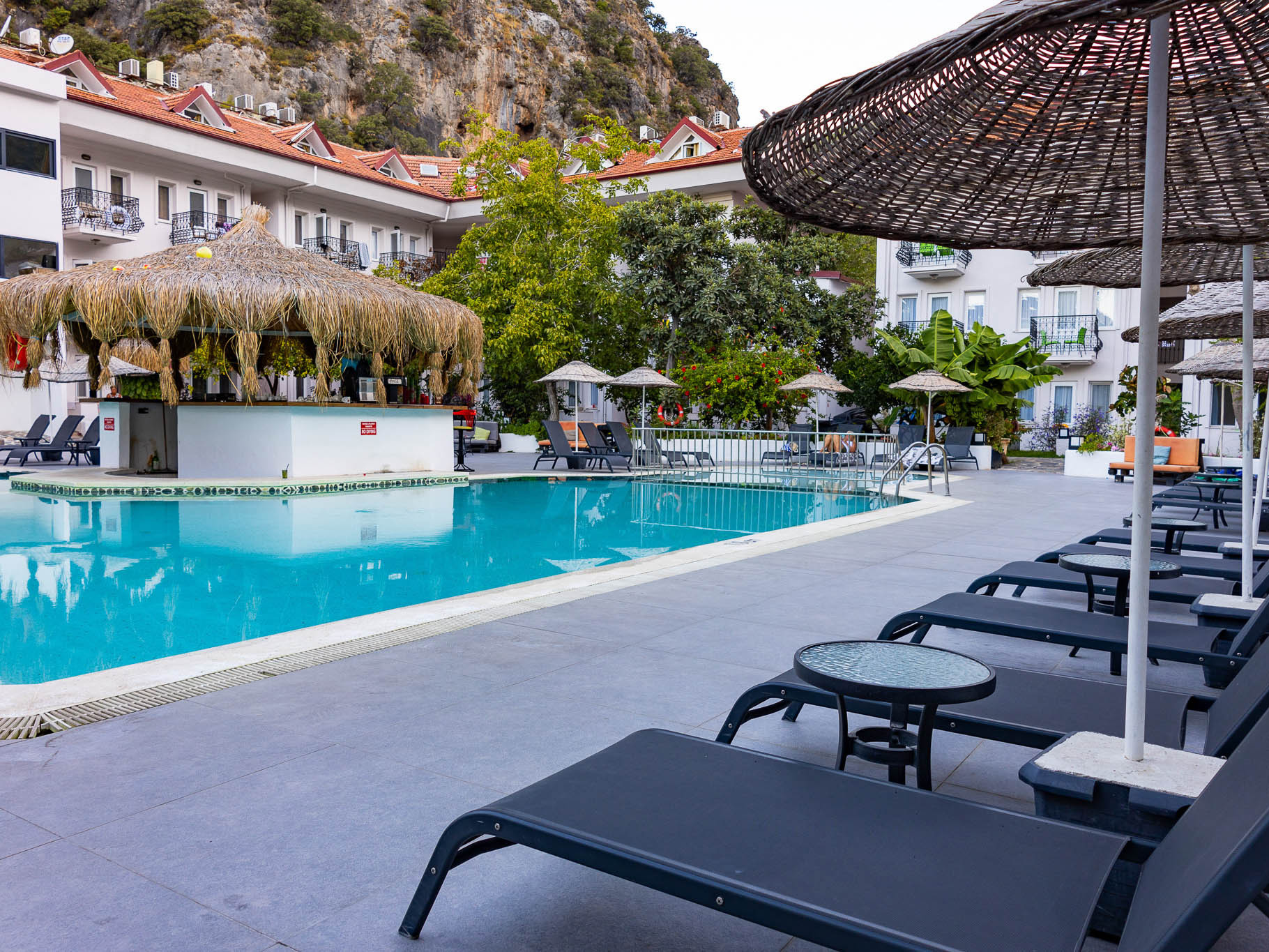Akdeniz Beach Hotel ÖlüdenizRezervasyon