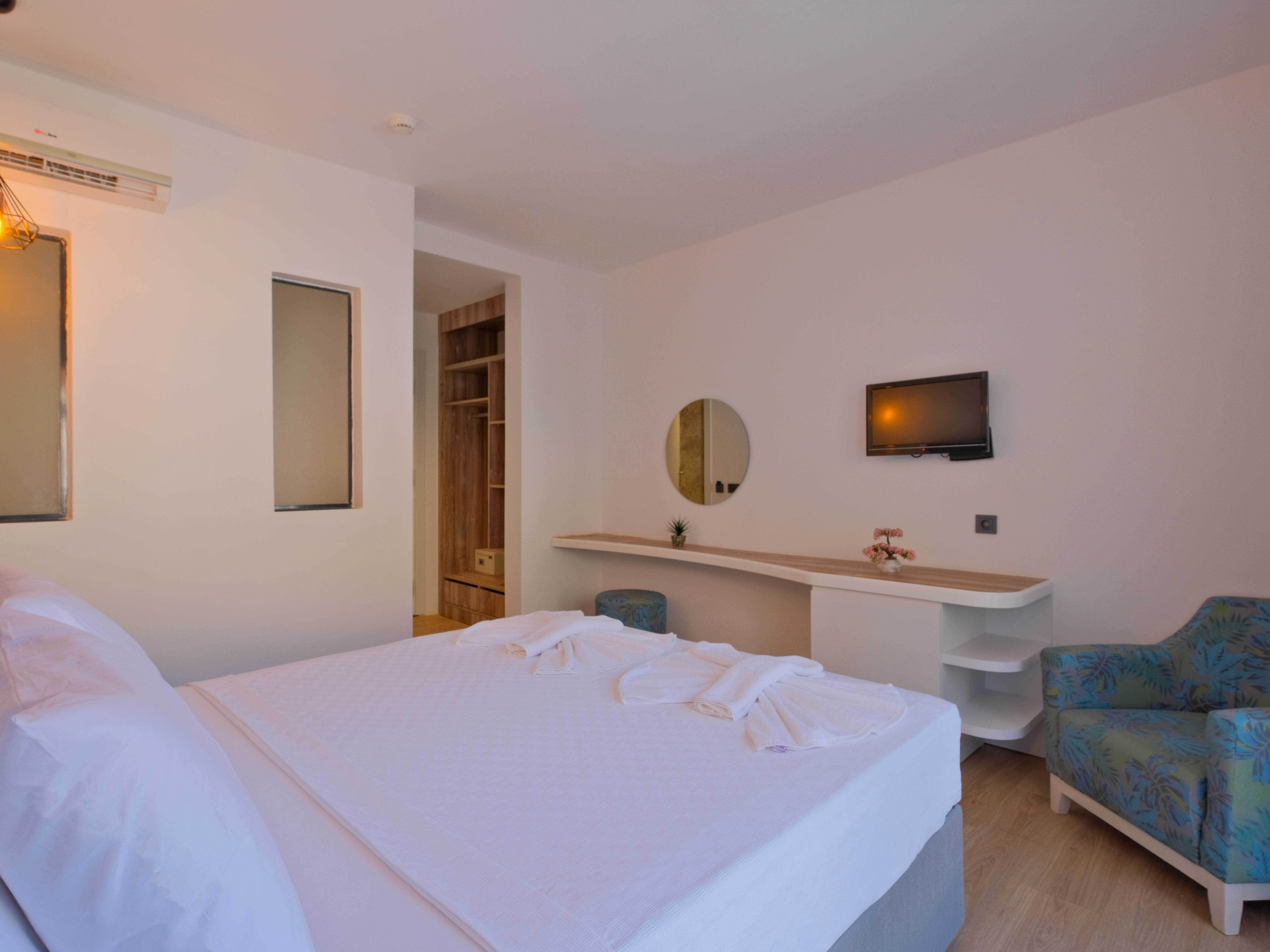 Akdeniz Beach Hotel ÖlüdenizRezervasyon