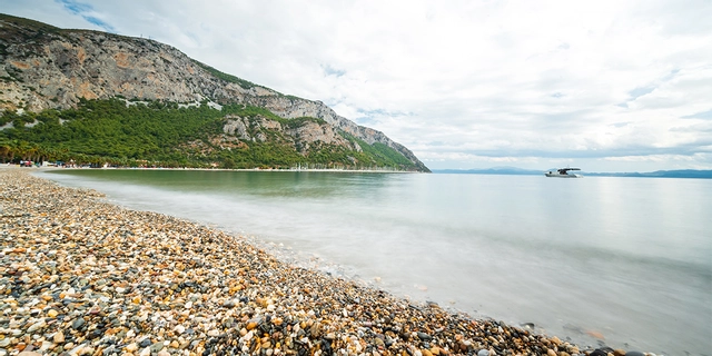 Milas'ta Denize Nerede Girilir? En Güzel Plajları ve Beachleri | Gezinomi